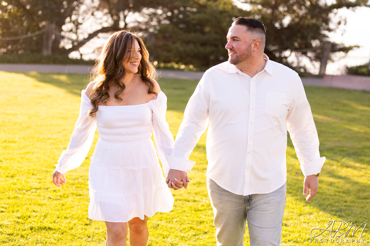 Seagrove Park | Del Mar | Mandy + Franklin’s Engagement Photography | ABM Photography Blog | San ...